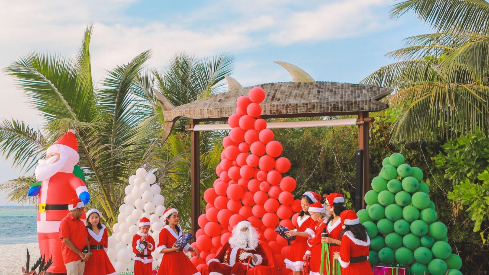 Hideaway Beach Resort & Spa Unveils an Extravagant Festive Season ...